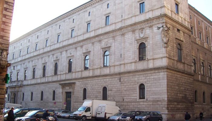 El Palacio de la Cancillería, joya del renacimiento italiano