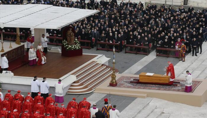 How are the new rules for a pope's funeral?