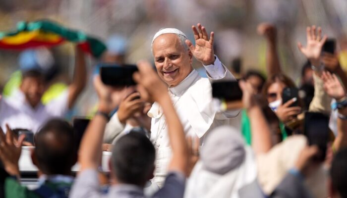 The keys to the Pope's “first great visit”.